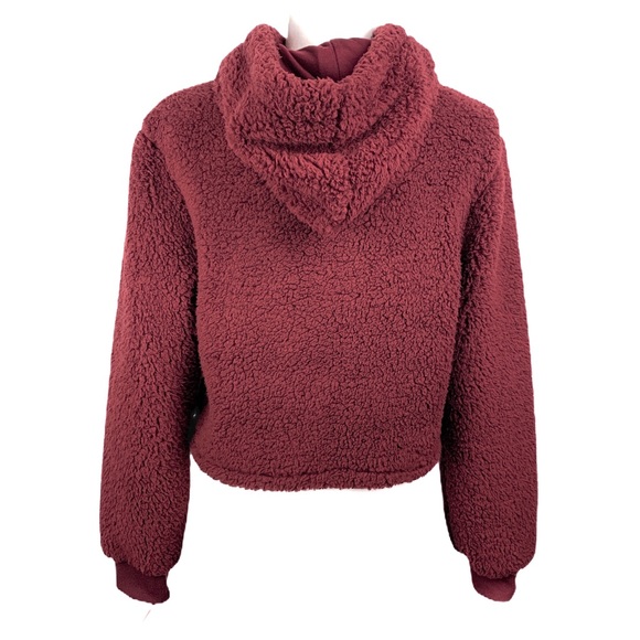 Colsie | Tops | Nwt Colsie Sherpa Cropped Loungewear Hoodie Sweatshirt ...